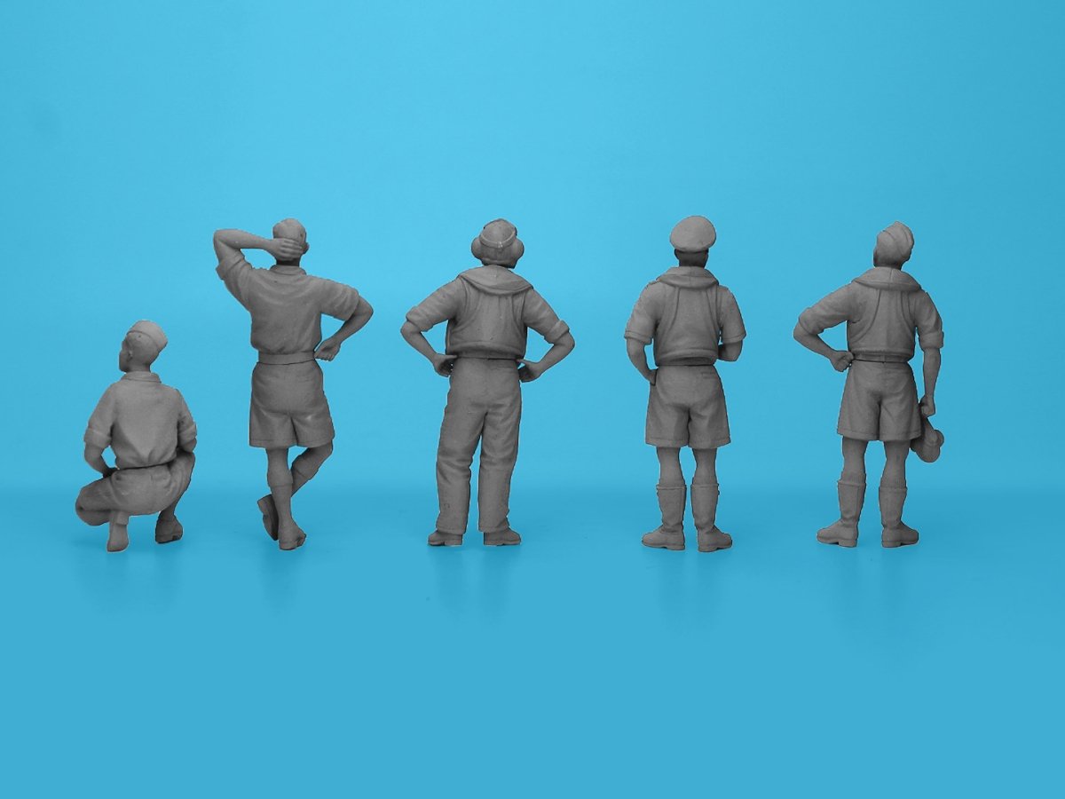 ICM 48080 RAF Pilots in Tropical Uniforms (1941-1945) 1 48 - scale 1:48 ...