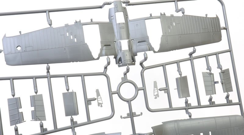 Magic Factory 5001 F4U-1A 2 Corsair Dual Combo Limited Edition 1 48 ...