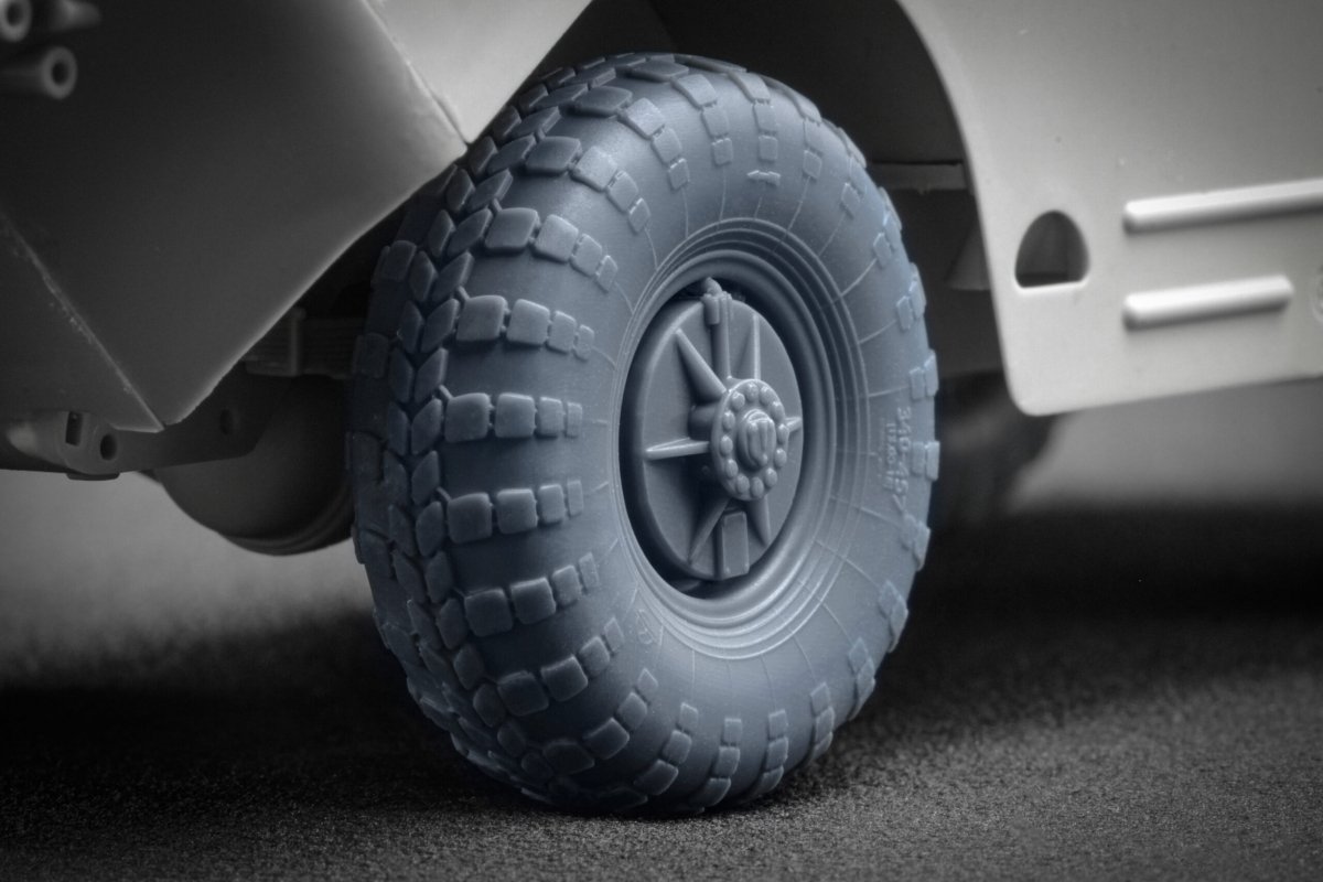 ScaleX WM 35013 BRDM 2 Ordinary wheel set (for Trumpeter) 1 35 - ScaleX - skala 1 35 - Elementy ...